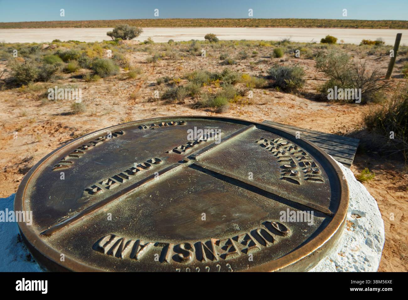 Poeppel Corner, state boundary of Queensland, Simpson Desert, outback ...