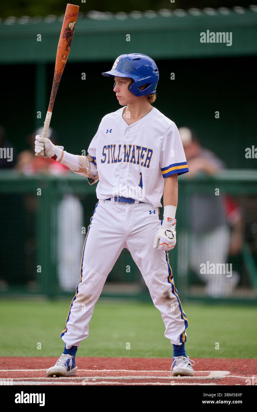 Stillwater Pioneers Brady Holliday (1) bats during a High School ...