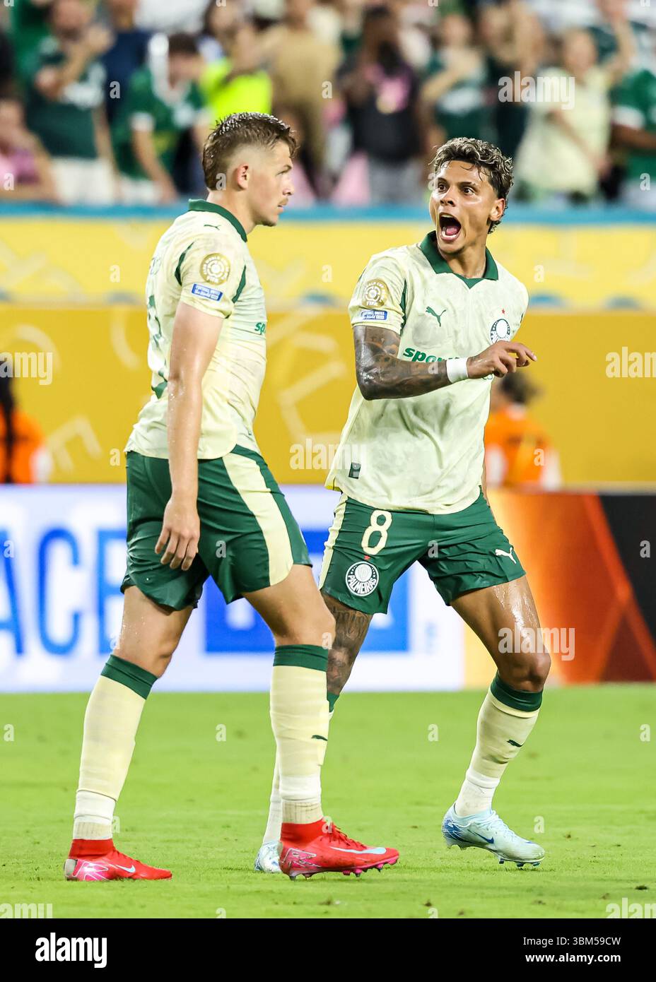 SE Palmeiras Midfielder Richard Rios (8) during the Match at the FIFA ...