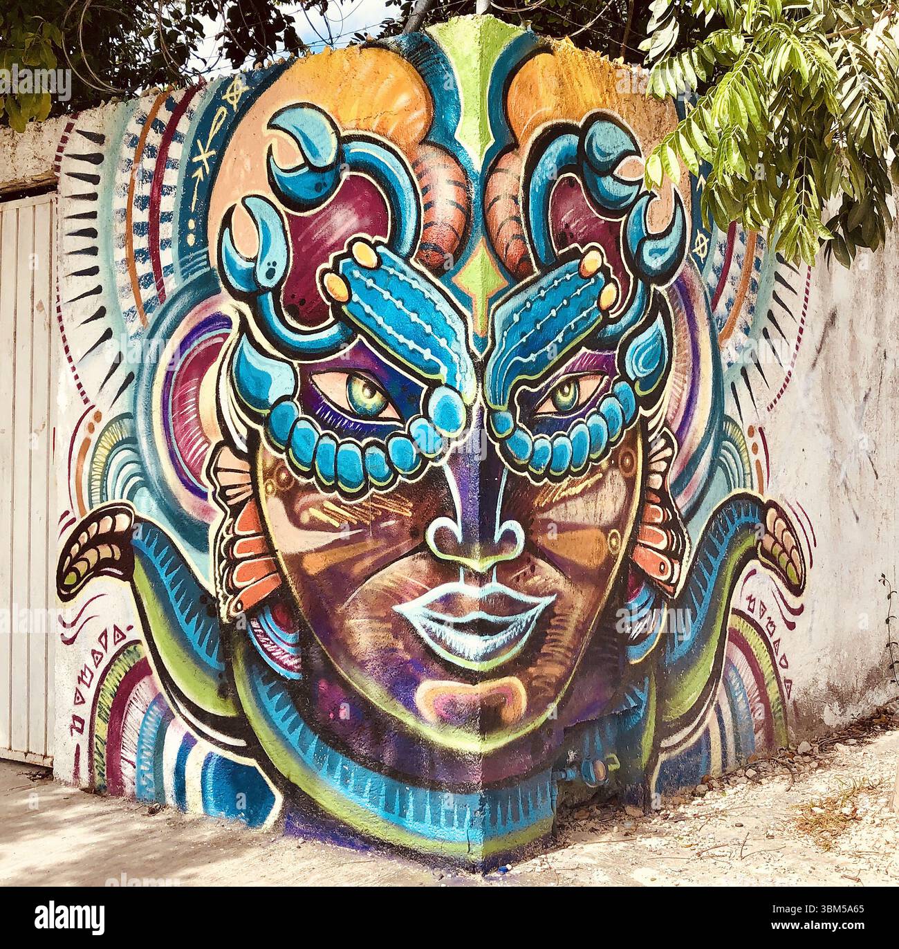Painting abstract design mural hi-res stock photography and images - Alamy