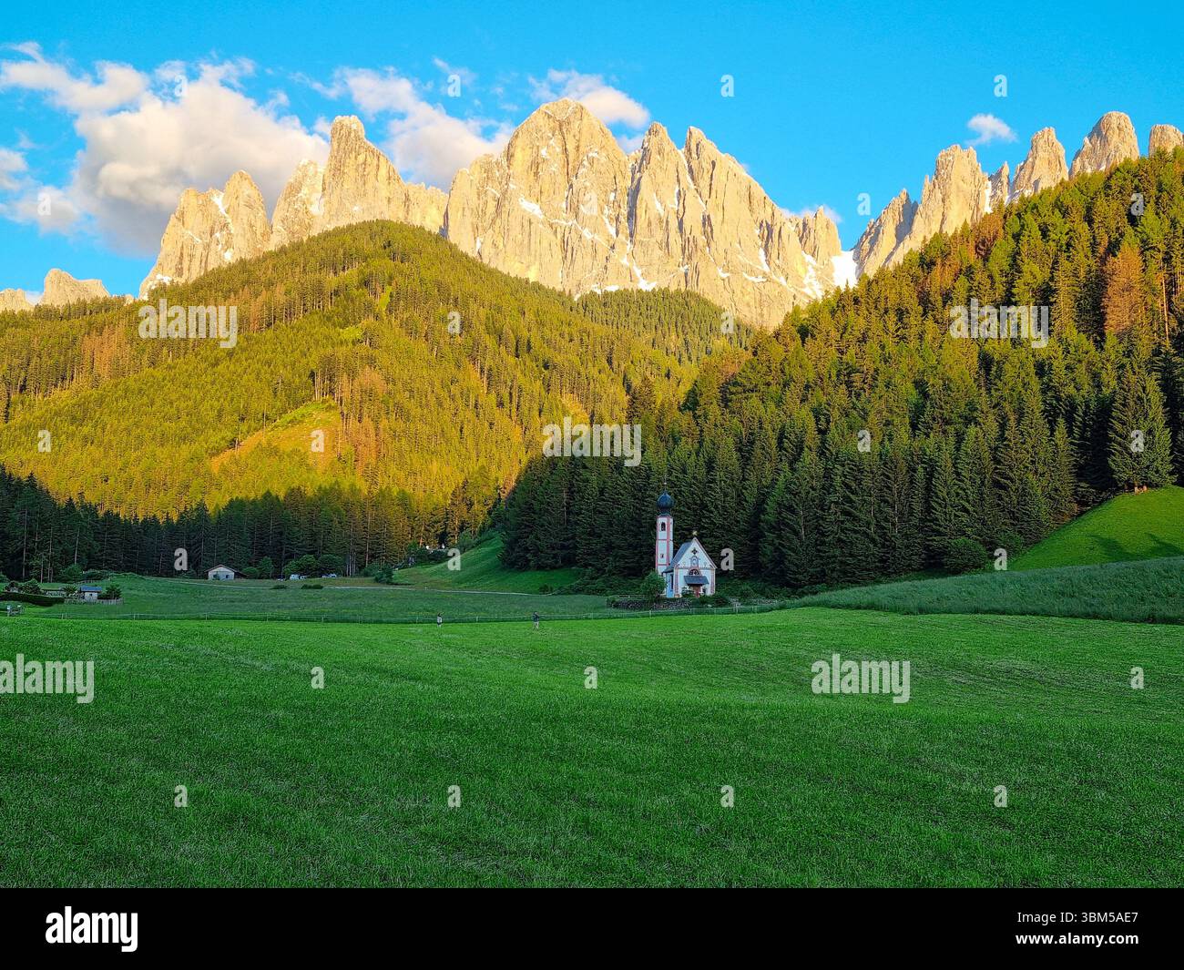 View of Odle range and the famous Chapel of St. John in Ranui at start ...