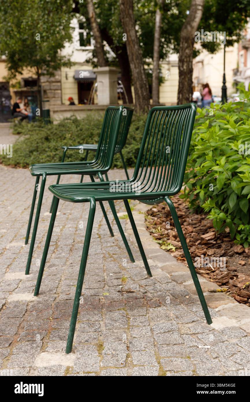 Explore modern outdoor furniture hi-res stock photography and images ...
