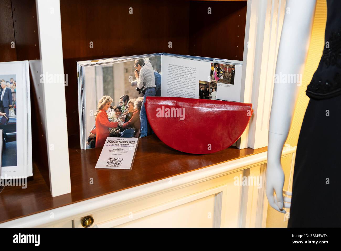 A Princess Diana 1985 Charles Jourdan Red Leather Semi-Circle ...