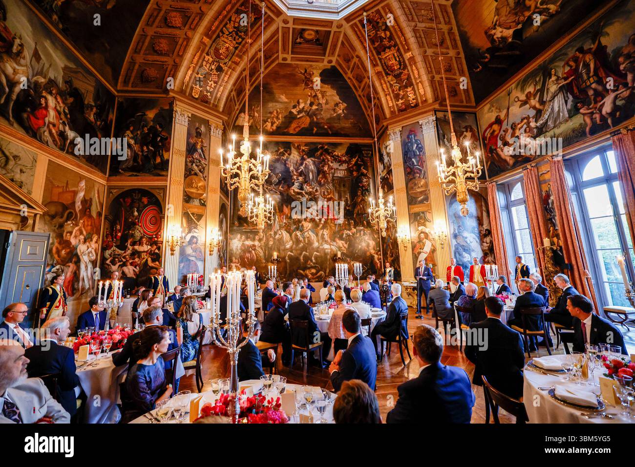 A dinner which marks the start of the NATO-Summit in The Hague. (Photo ...