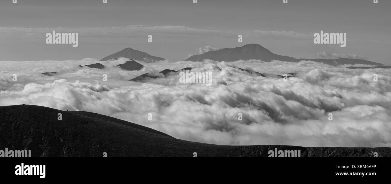 Picture peak Black and White Stock Photos & Images - Alamy