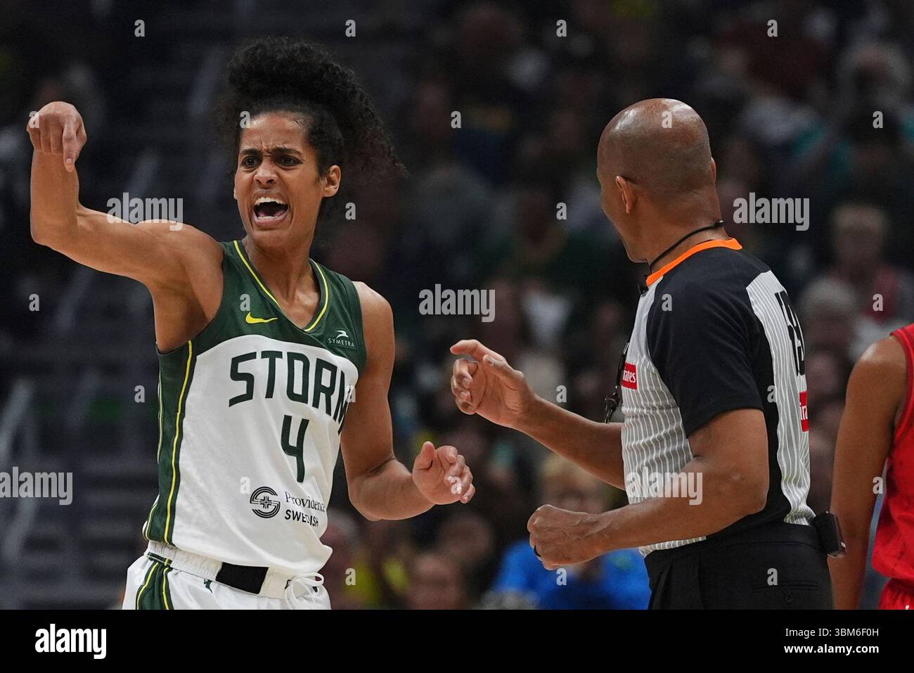 Seattle Storm guard Skylar Diggins (4) reacts during the first half of ...