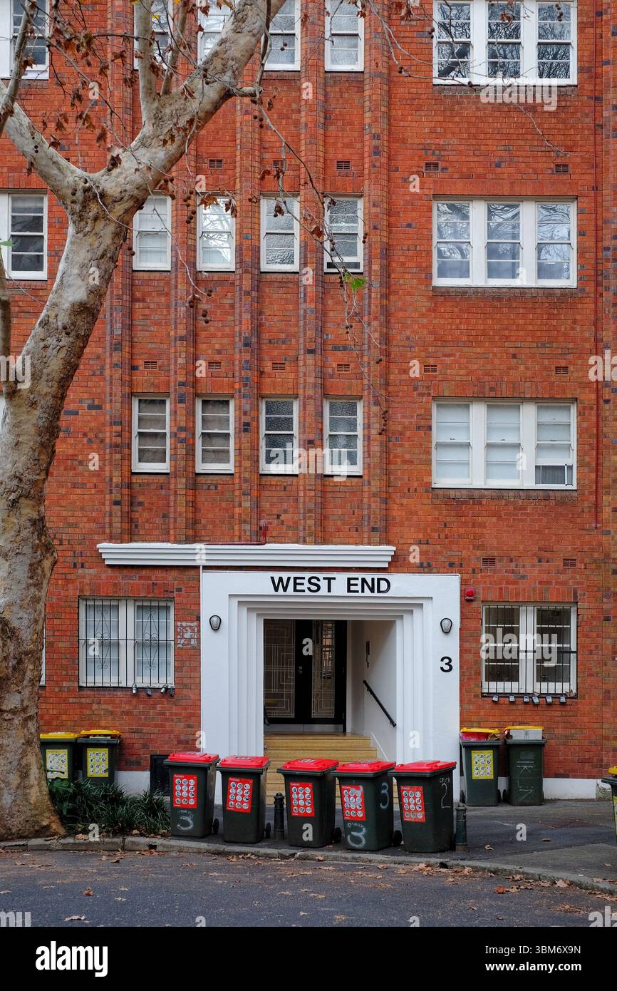 Art Deco apartment block West End red brick with raised vertical ...