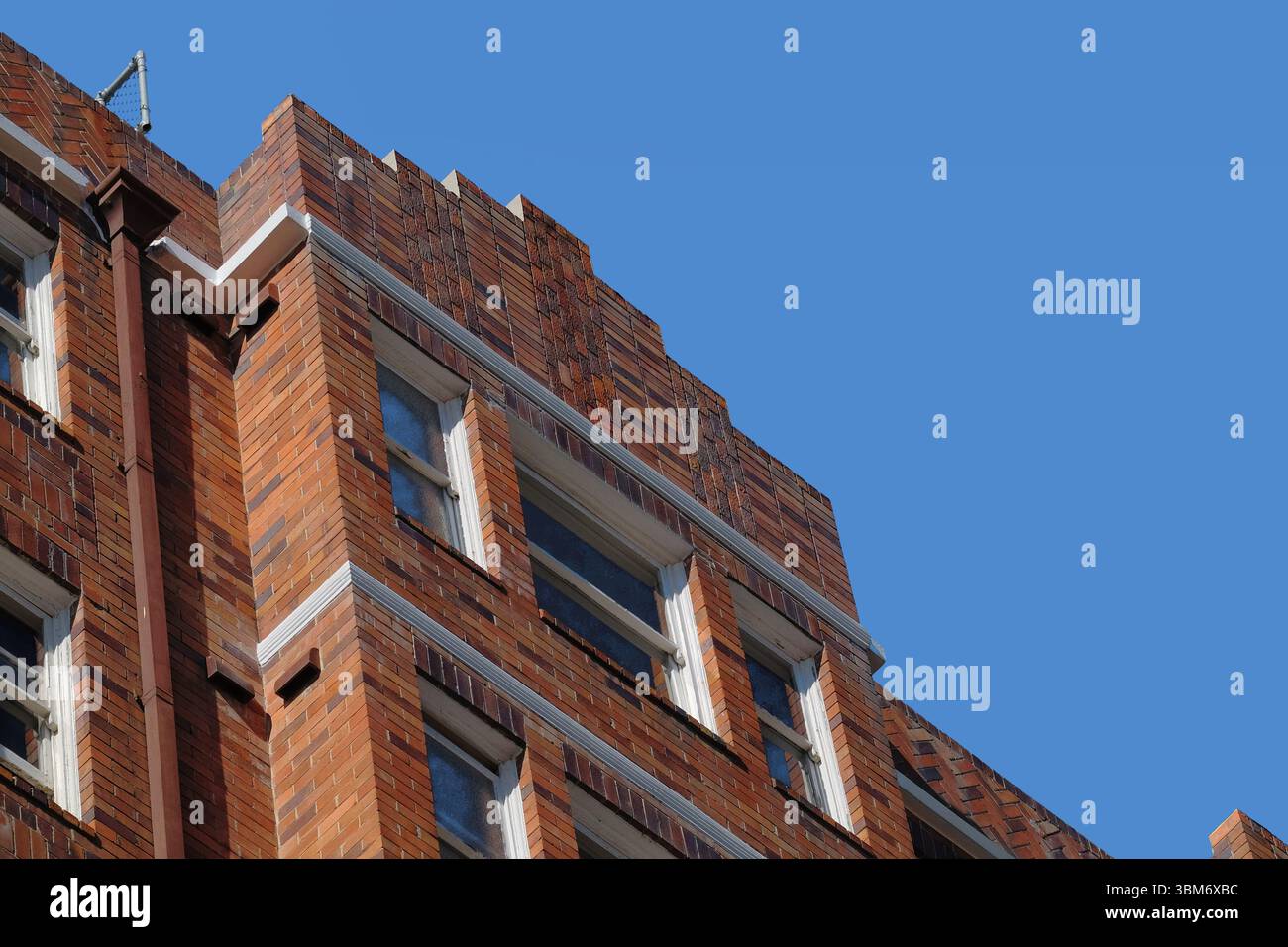 Brick art deco hi-res stock photography and images - Alamy