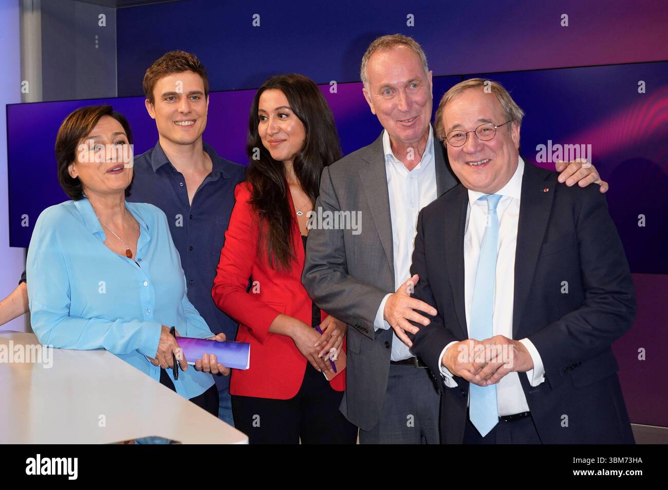 Sandra Maischberger, Constantin Schreiber, Alev Dogan, Stephan Lamby ...