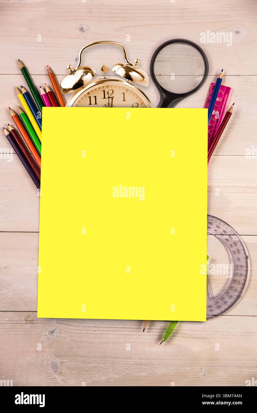 Note taking for students hi-res stock photography and images - Alamy