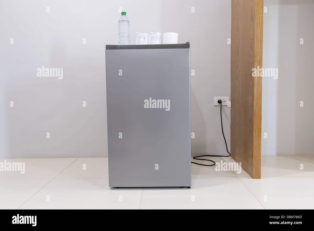 Plugged in socket kitchen hi-res stock photography and images - Alamy