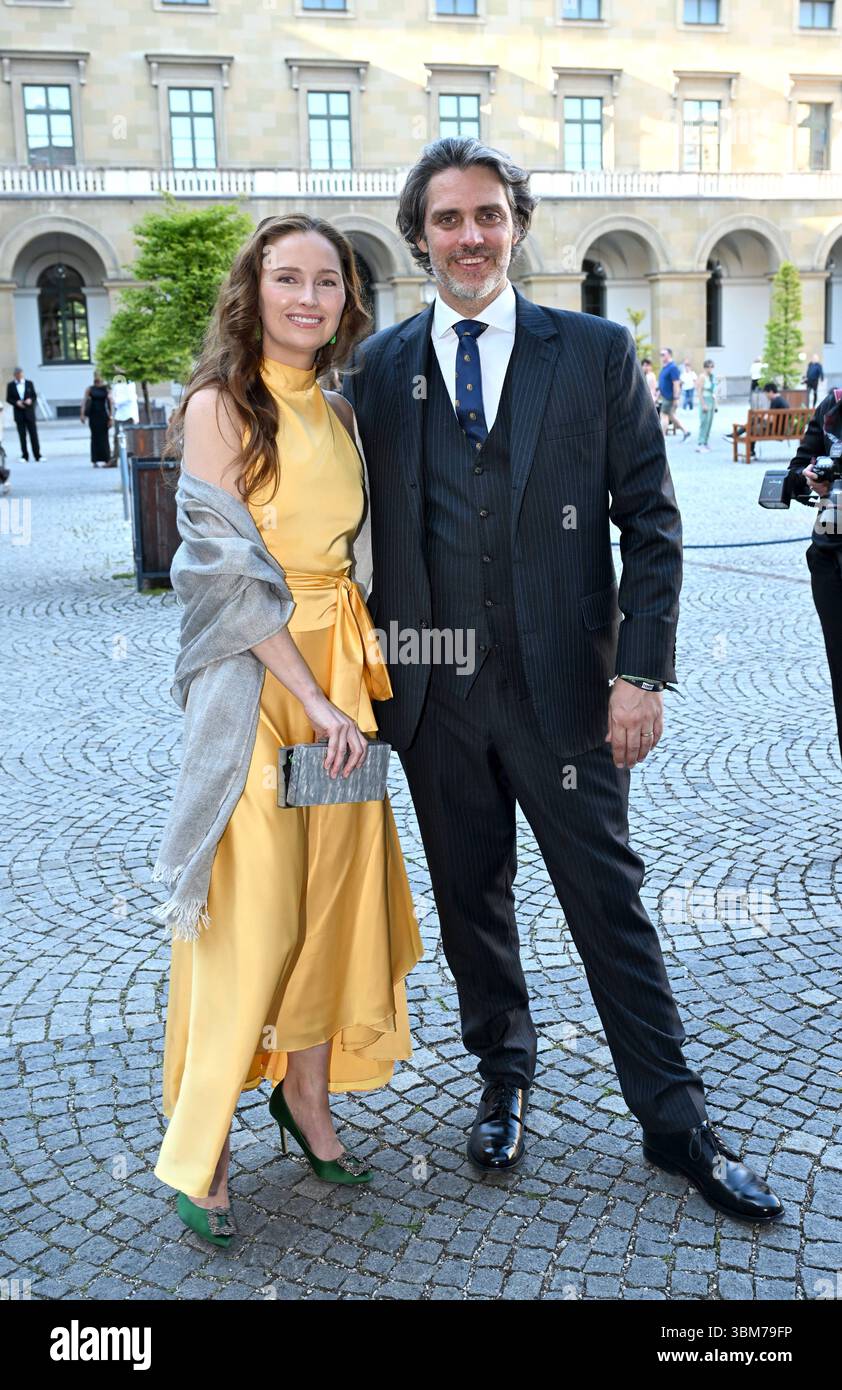 Prinz Ludwig von Bayern mit Frau Prinzessin Sophie-Alexandra ...