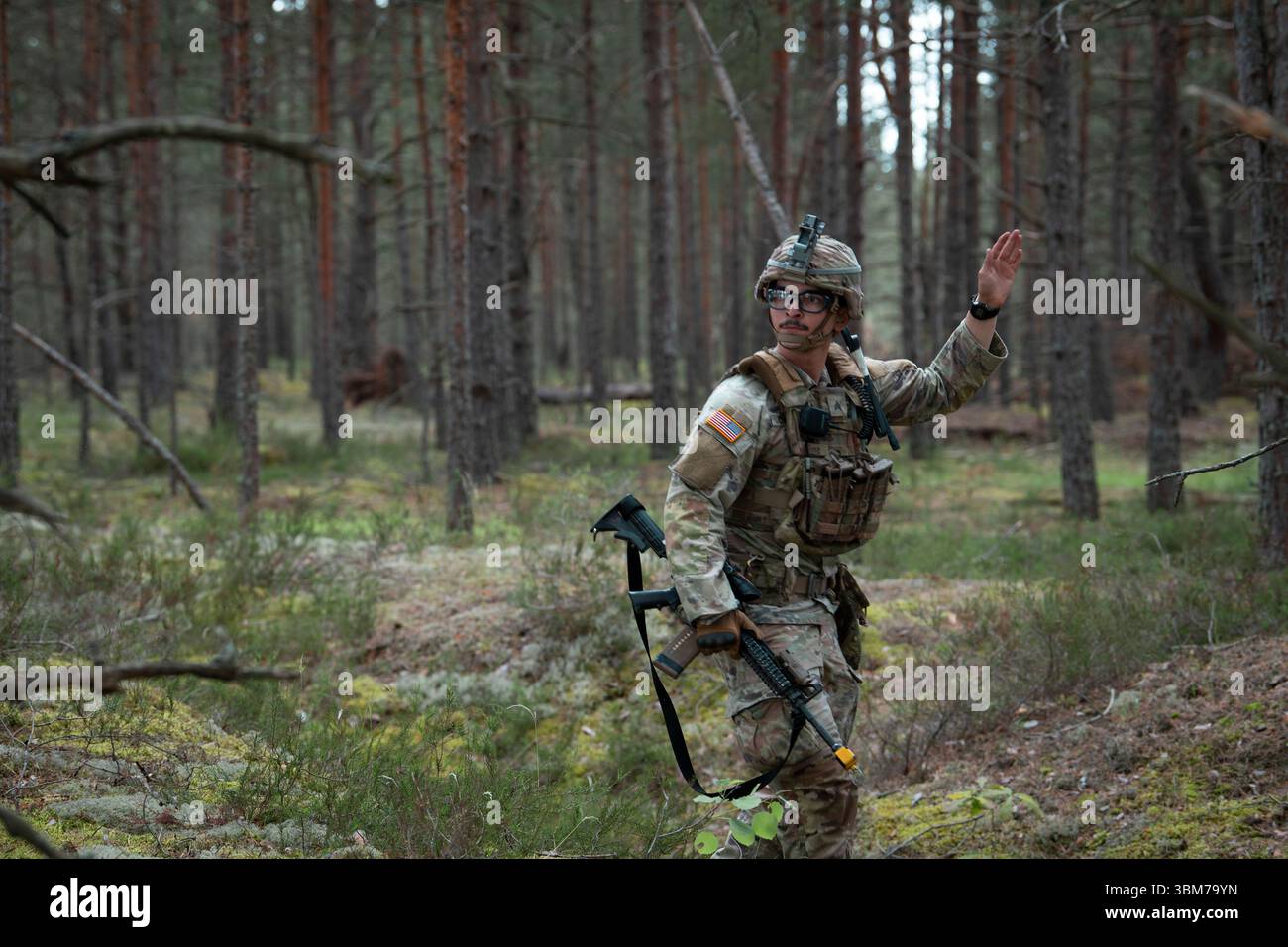 A U.S. Soldier assigned to Alpha Company, 1st Battalion, 125th Infantry ...