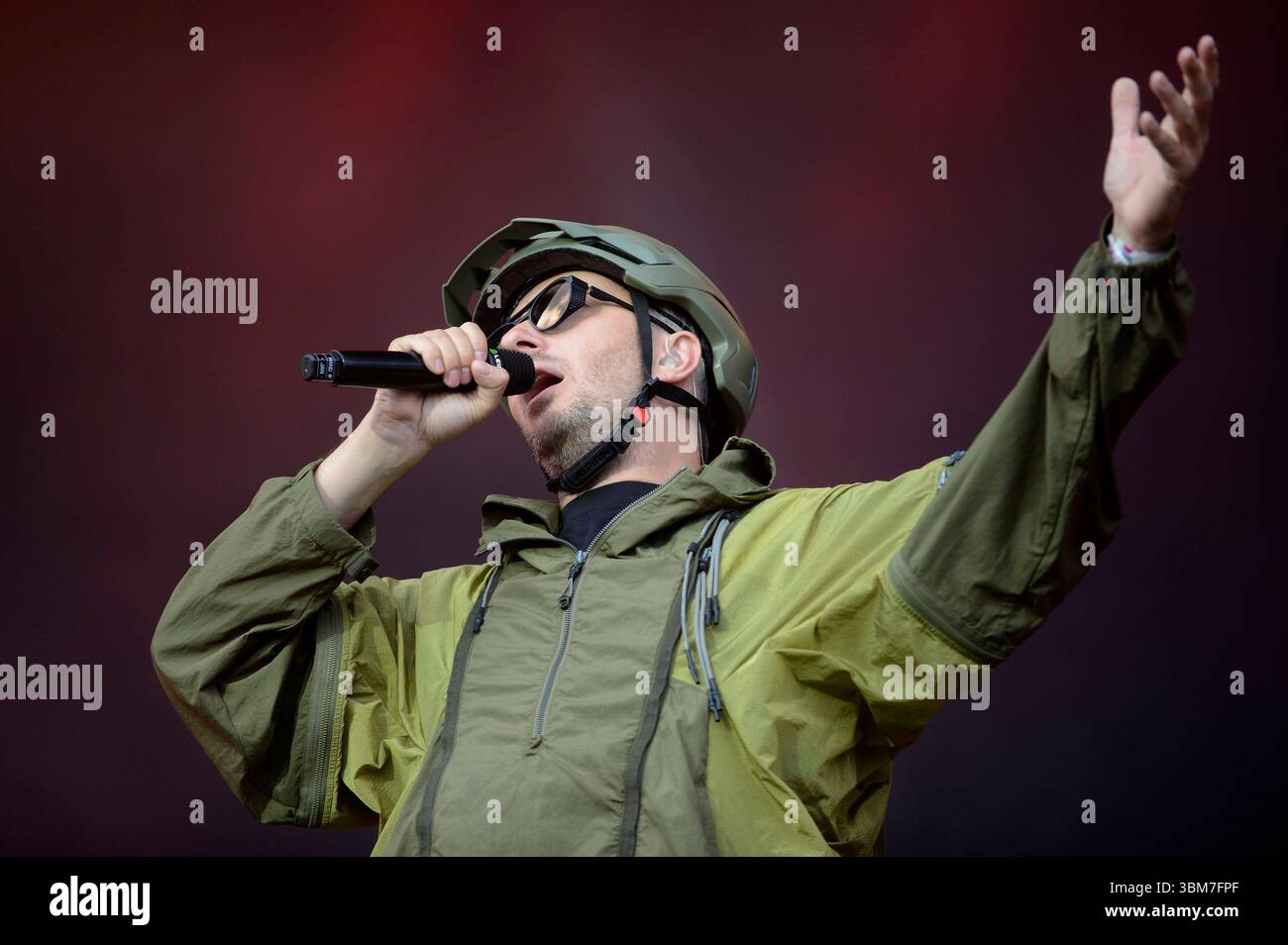 Jan Böhmermann live auf dem 27. Hurricane Festival 2025 am Eichenring. Scheeßel, 22.06.2025 ...