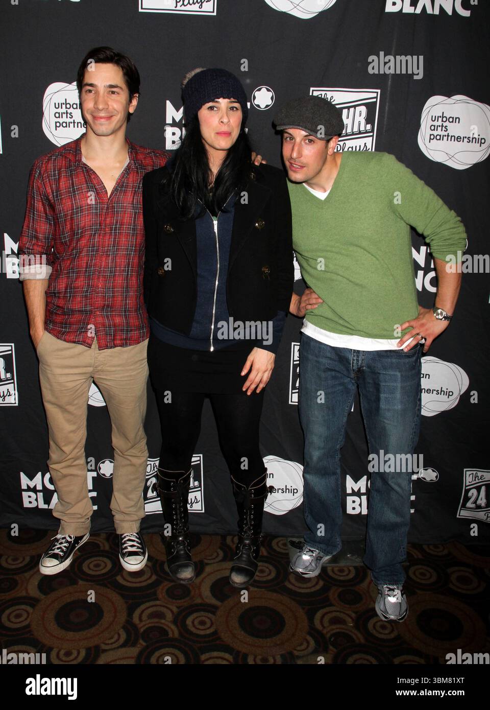 Sarah silverman and jason biggs hi-res stock photography and images - Alamy