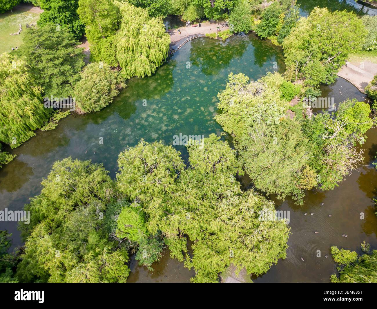 aerial view of priory gardens and lake in orpington kent Stock Photo ...