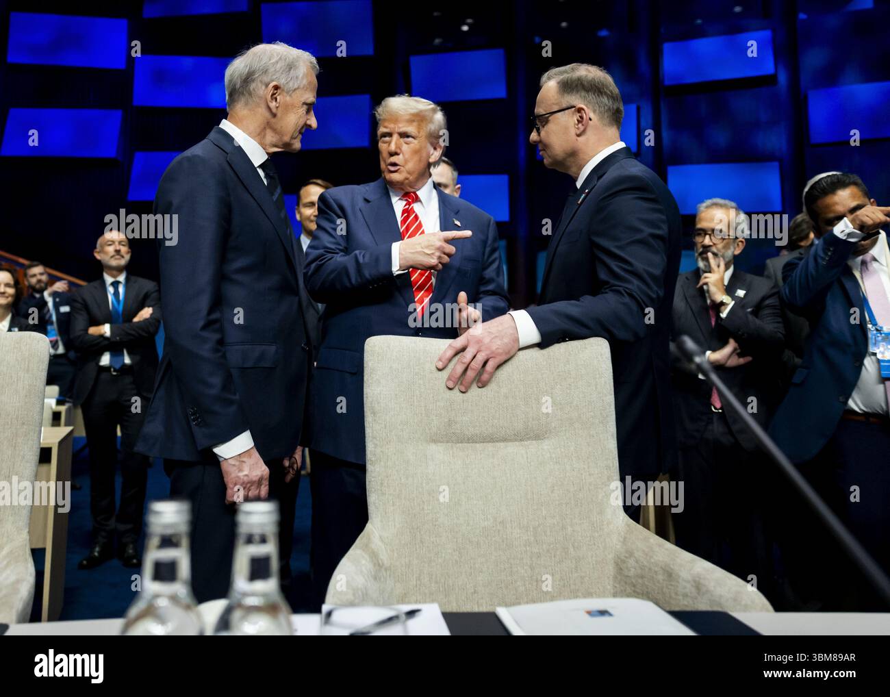 Prime Minister Jonas Gahr Store of Norway, President Donald Trump of ...