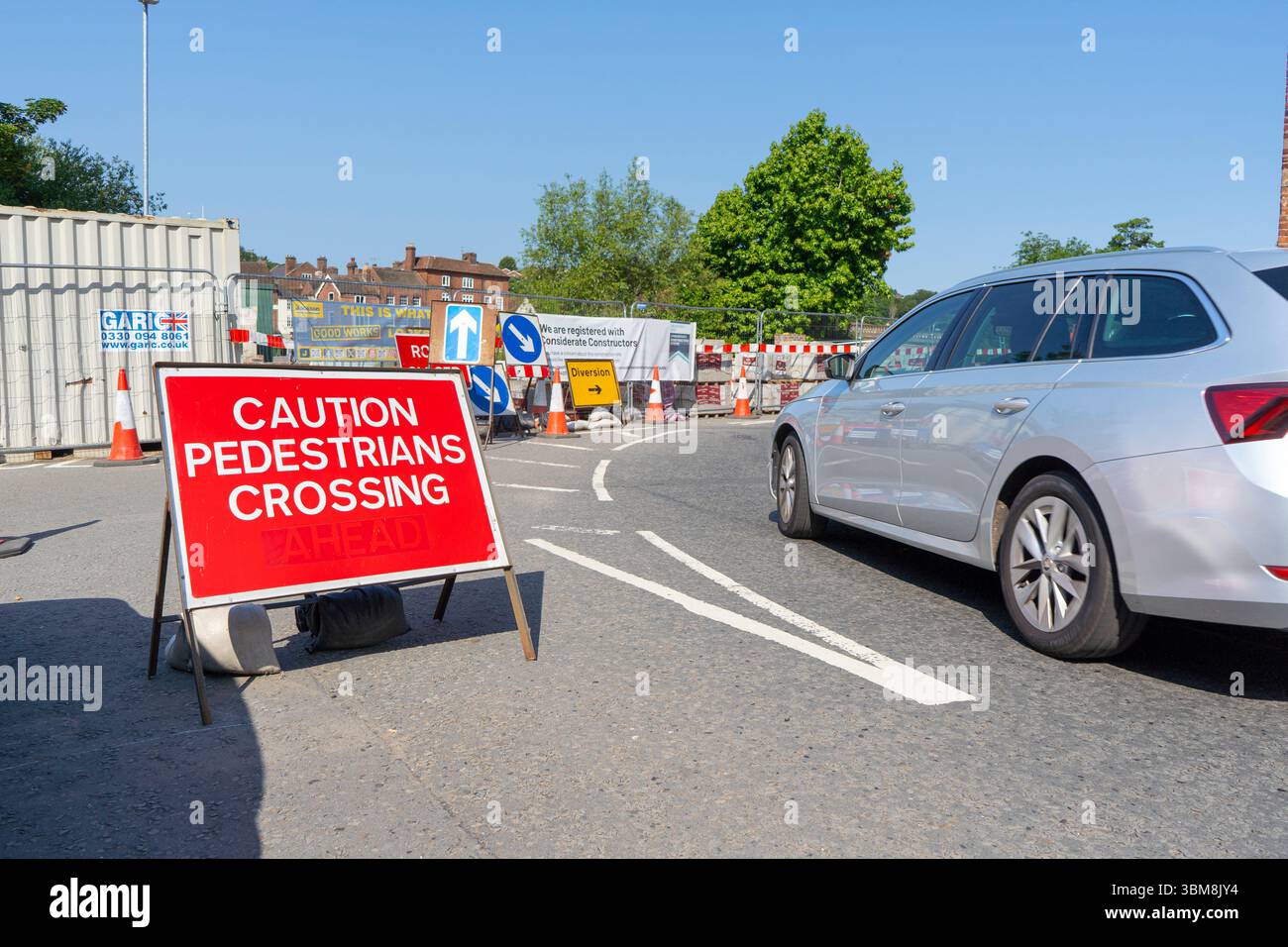 Caution pedestrian crossing sign approaching Bewdley bridge with a ...