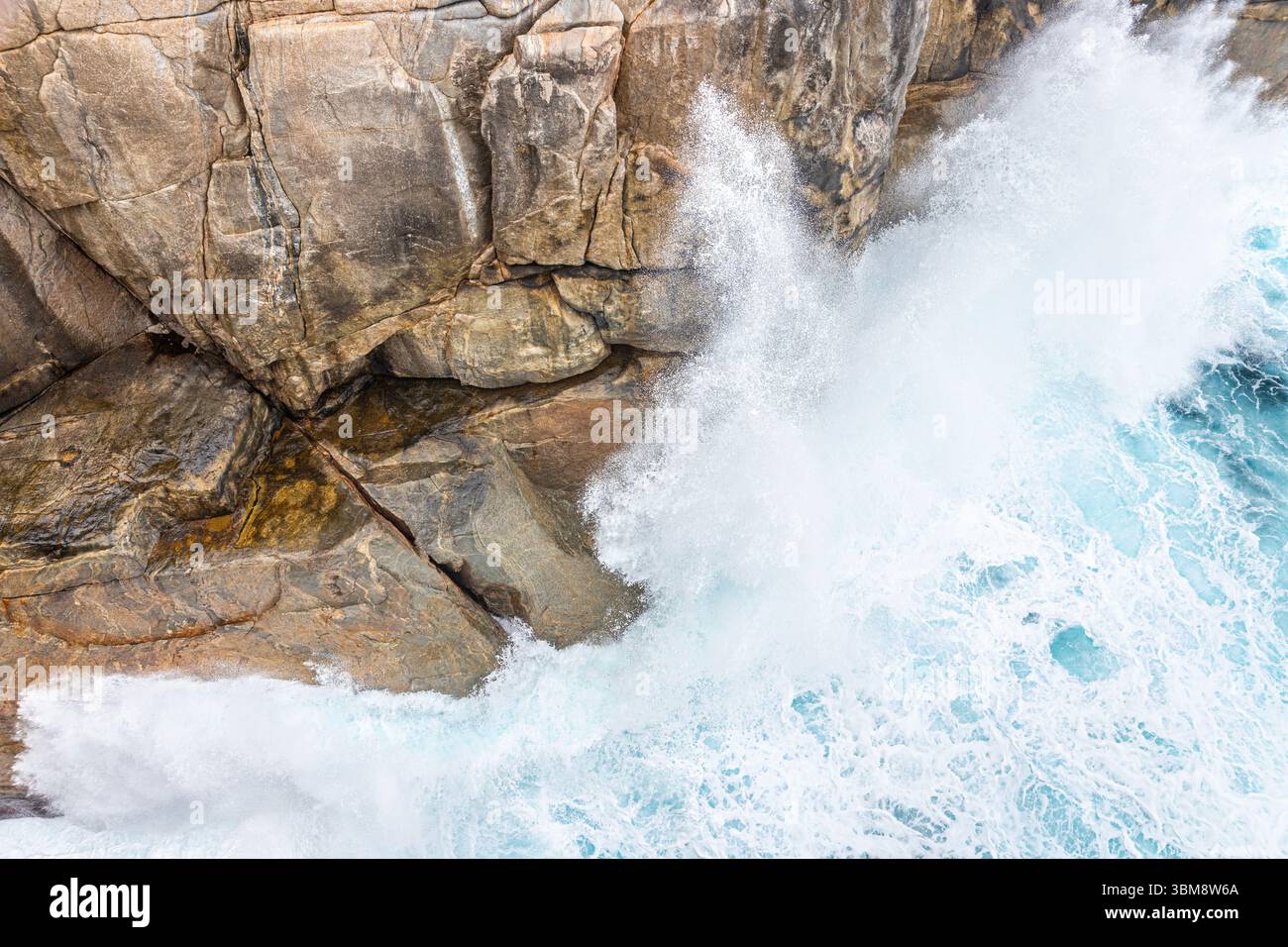 Southern Ocean breaking on the entrance to The Gap in the Torndirrup ...