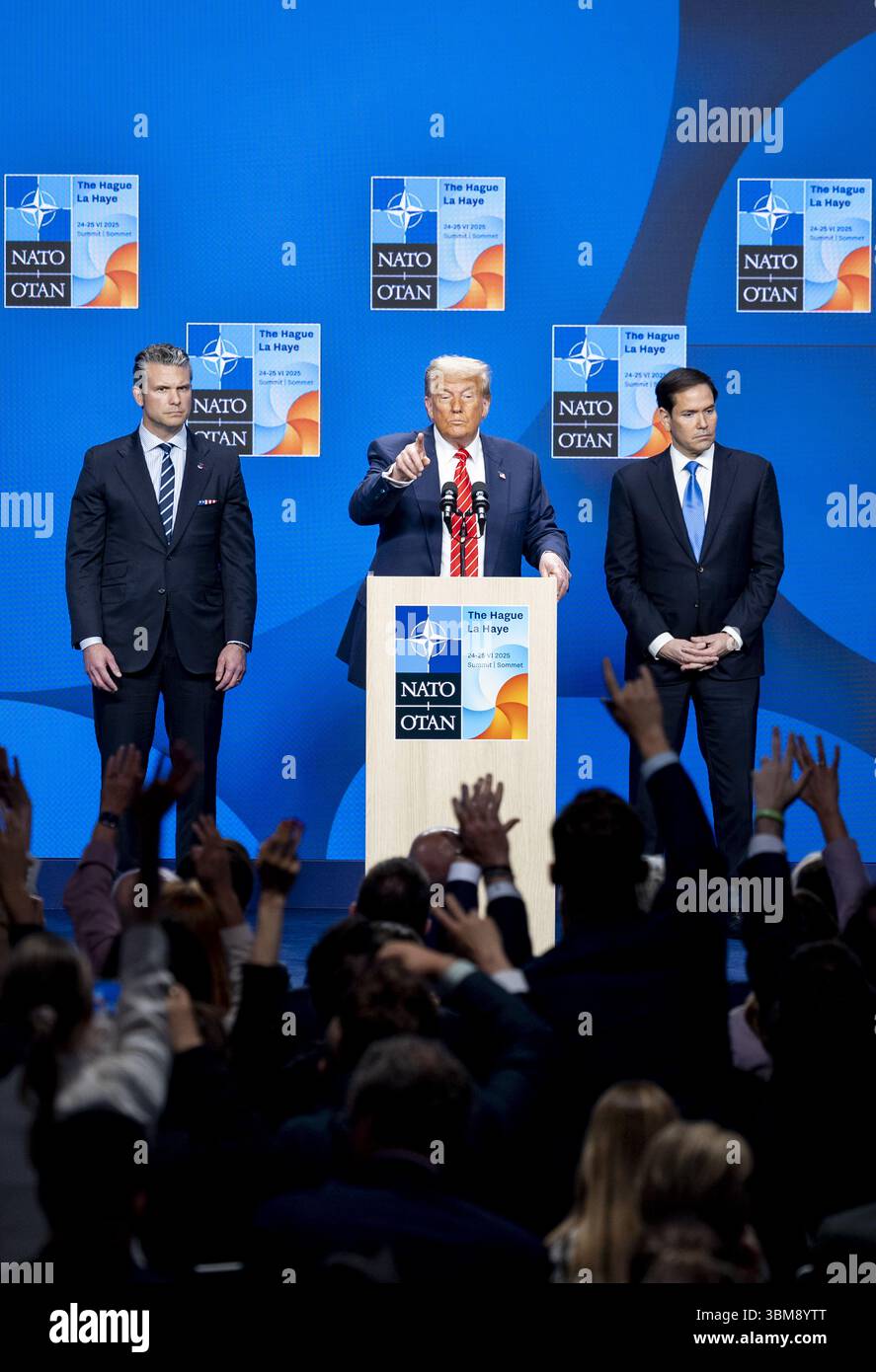 DEN HAAG - Donald Trump, president of the United States, during a press ...