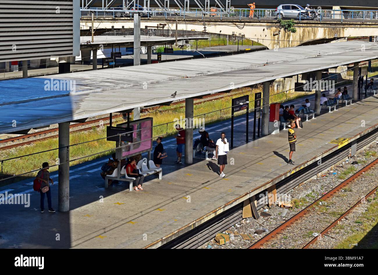 RIO DE JANEIRO, BRAZIL - June 19, 2025: People waiting for the train at ...