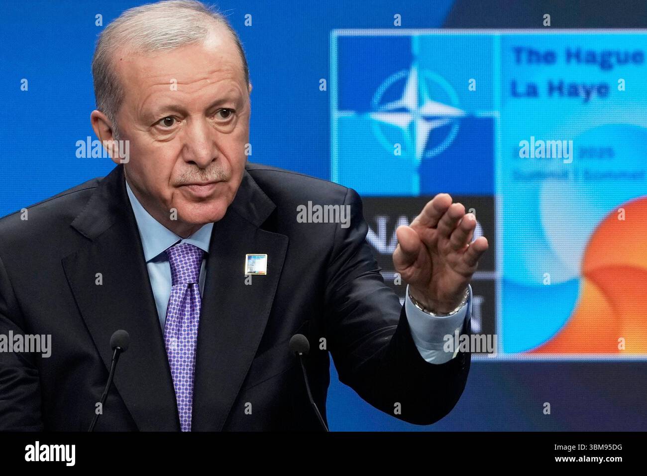 Turkish President Recep Tayyip Erdogan gestures during a press ...