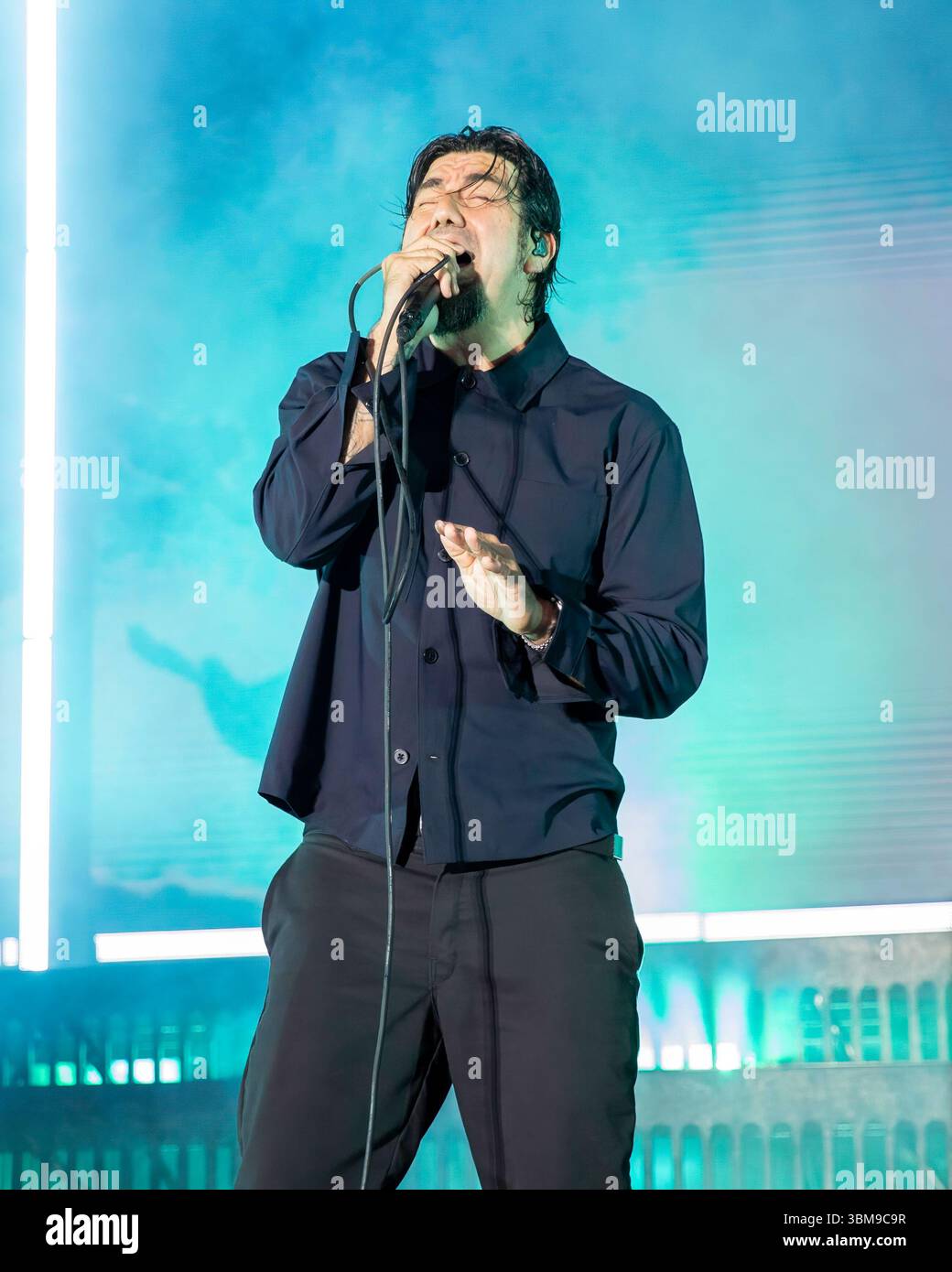 Deftones chino moreno hi-res stock photography and images - Alamy