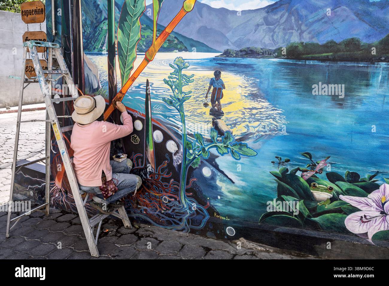 Street artist, Santiago Atitlan, Tz'ikin Jaay, Solola Department ...