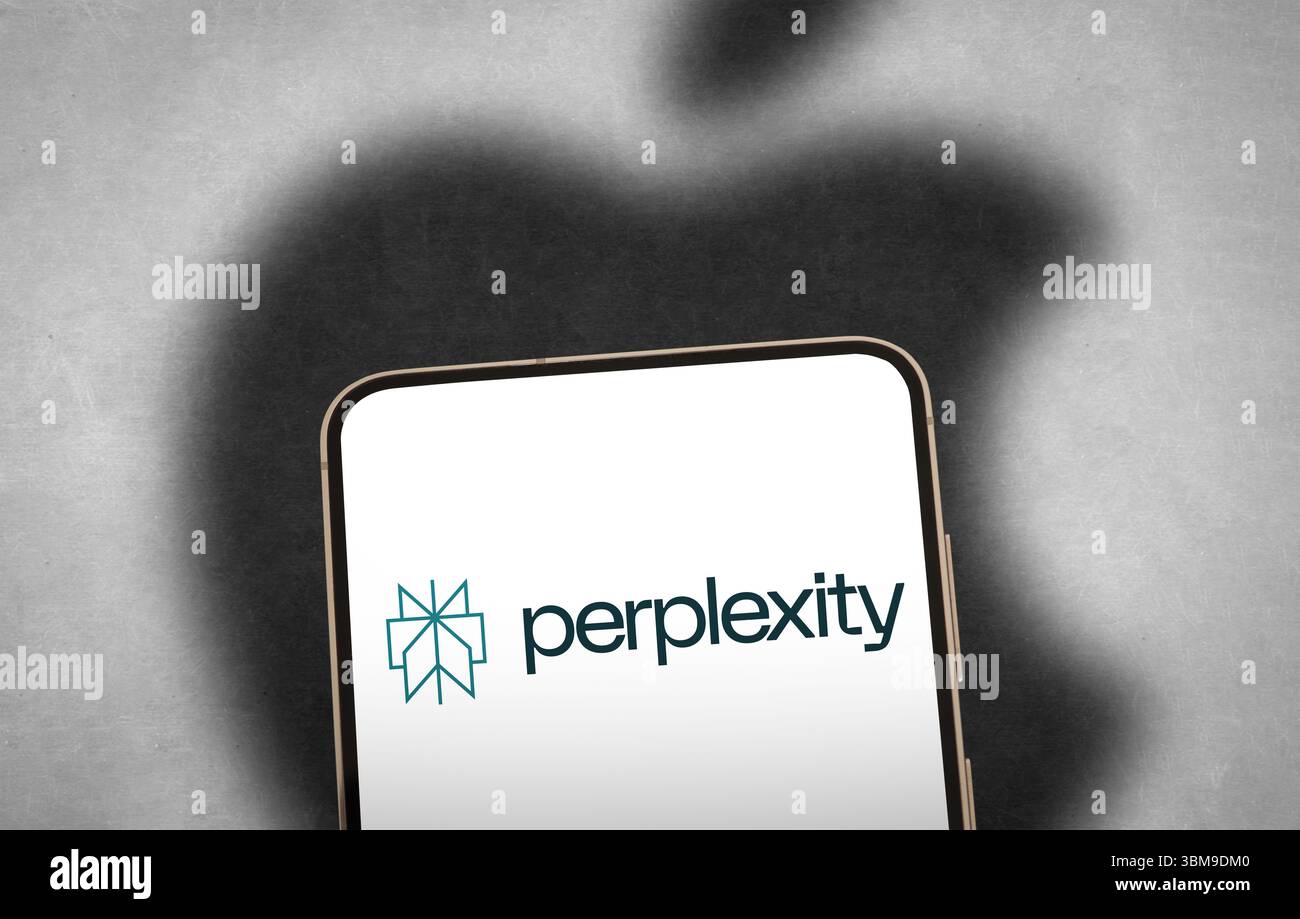 Apple and Perplexity AI Stock Photo - Alamy