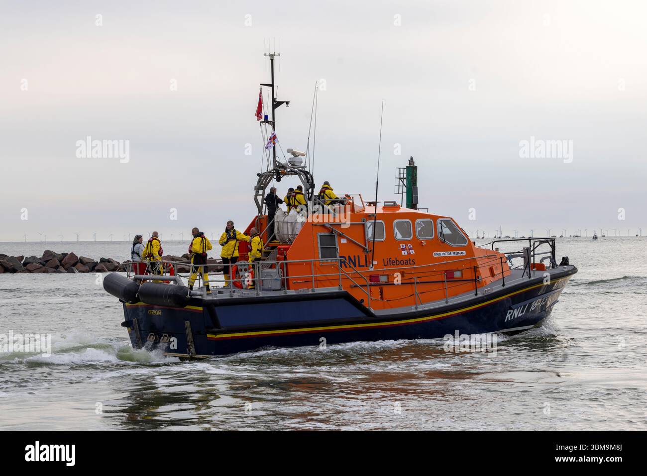 RNLI (Royal National Lifeboat Institute) lifeboat Victor Freeman ...