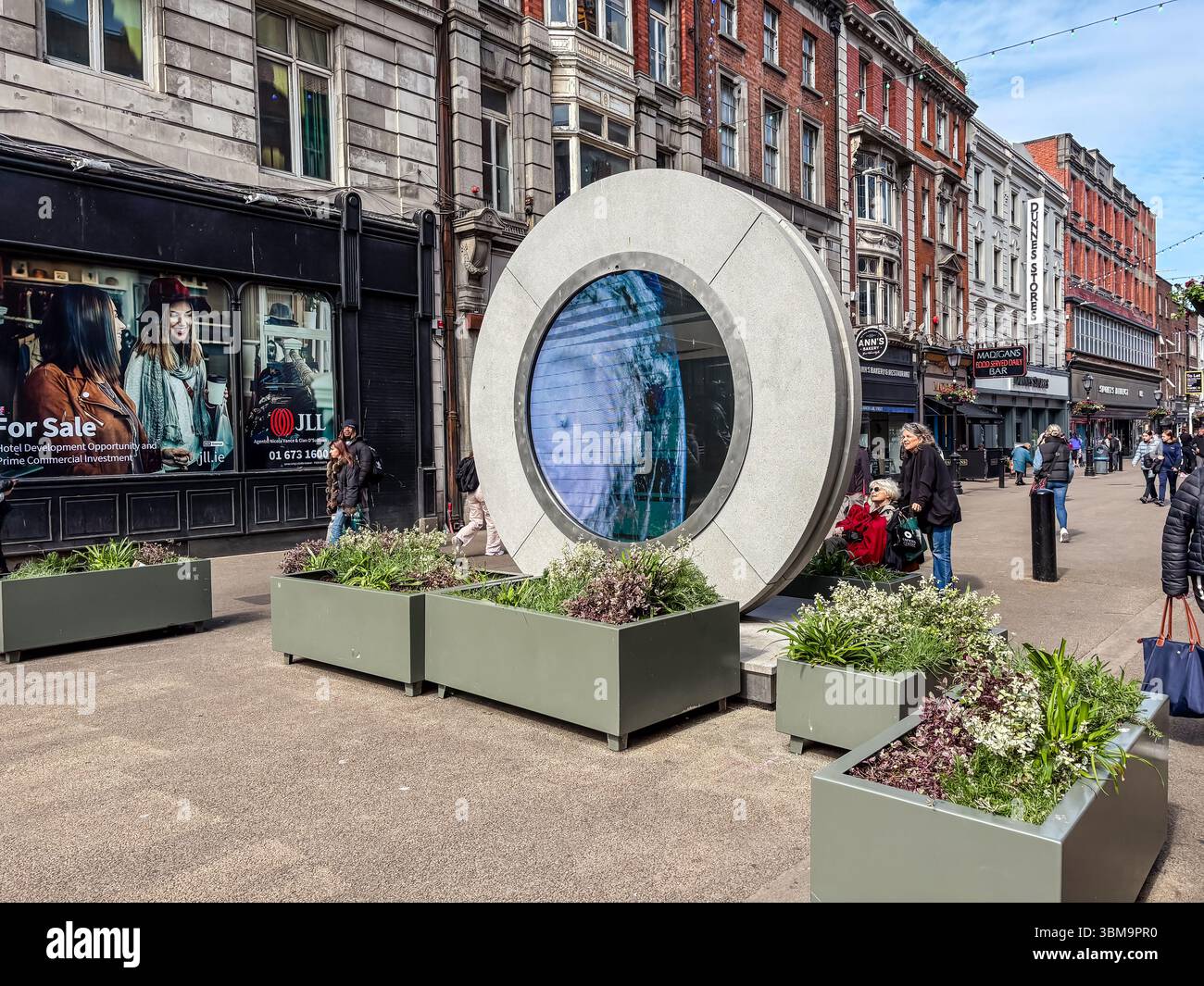 The Dublin Portal, a cutting-edge public art installation on North Earl ...