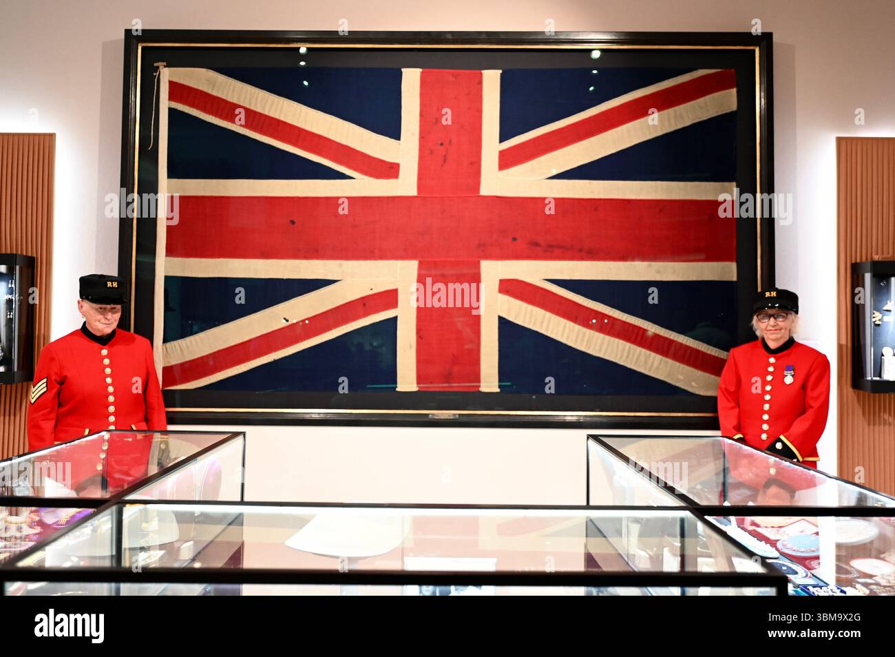 The Union flag worn by the Royal Sovereign , on 21 October 1805 , the ...