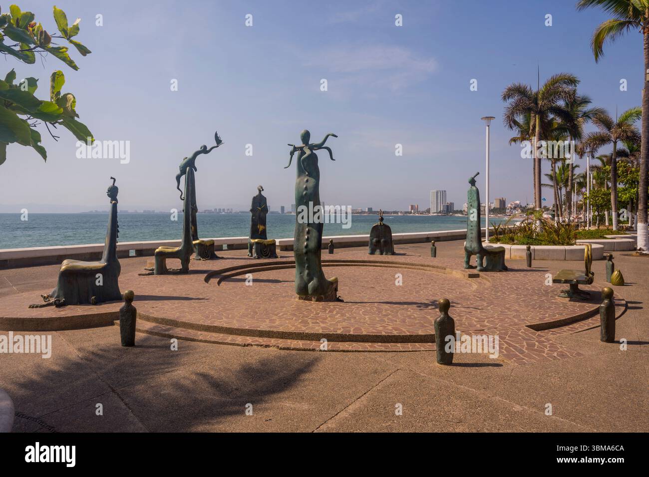 The Malecon boardwalk with The Rotunda of the Sea bronze sculptures by ...