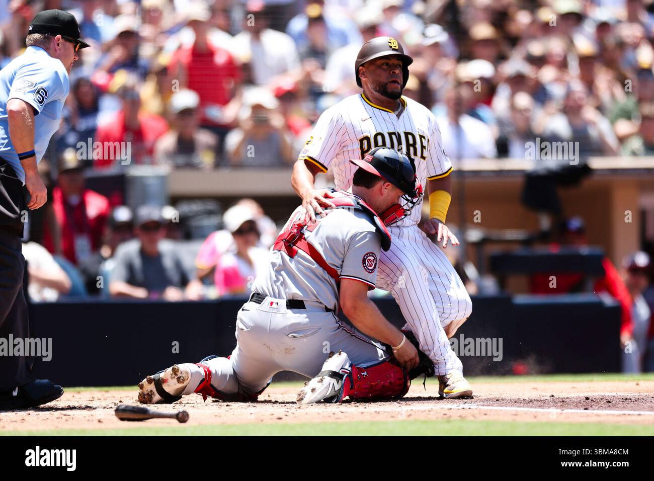 Washington Nationals catcher Riley Adams tags San Diego Padres' Elias ...
