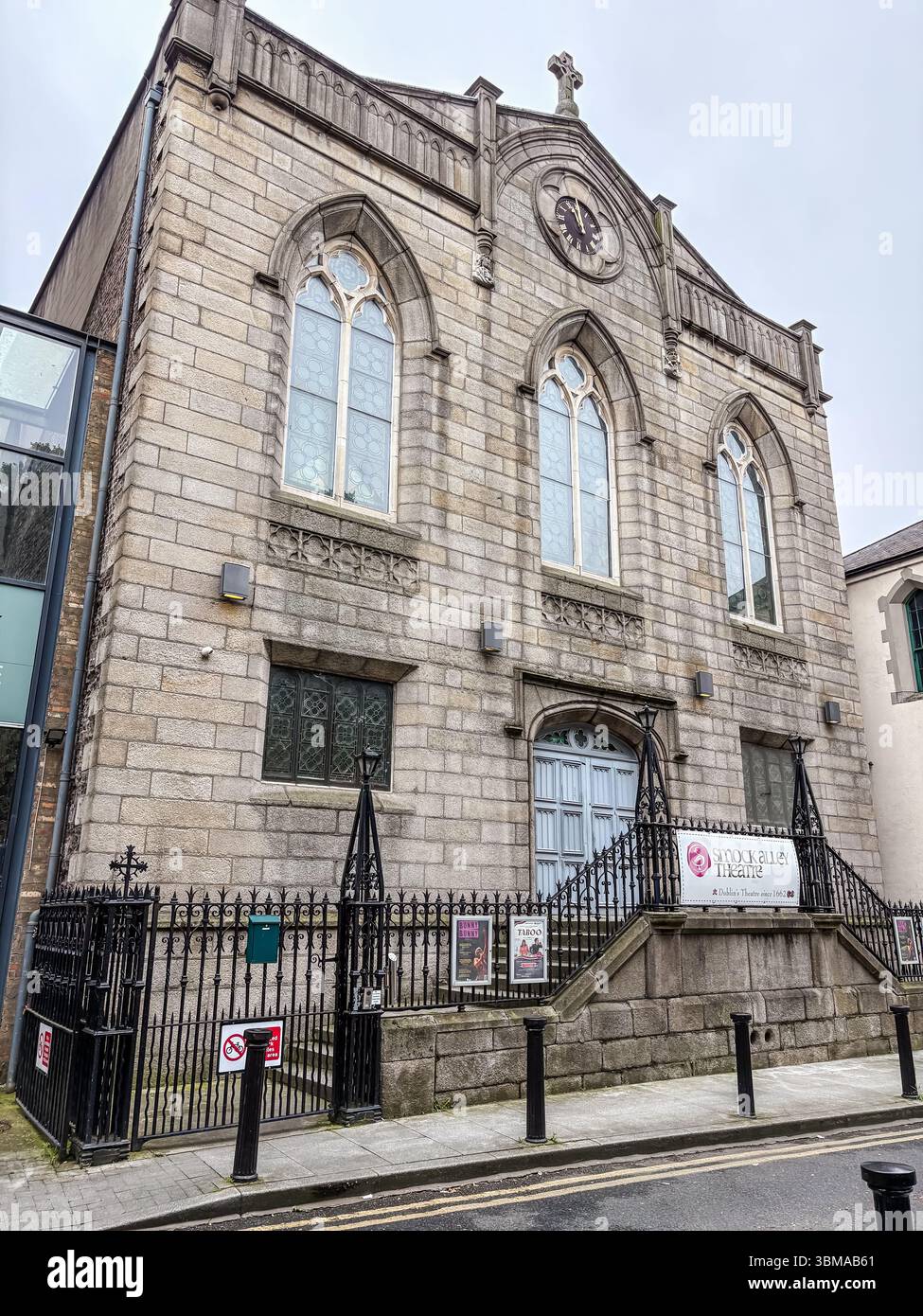 Smock Alley Theatre. Historic theatre building exterior in Dublin ...