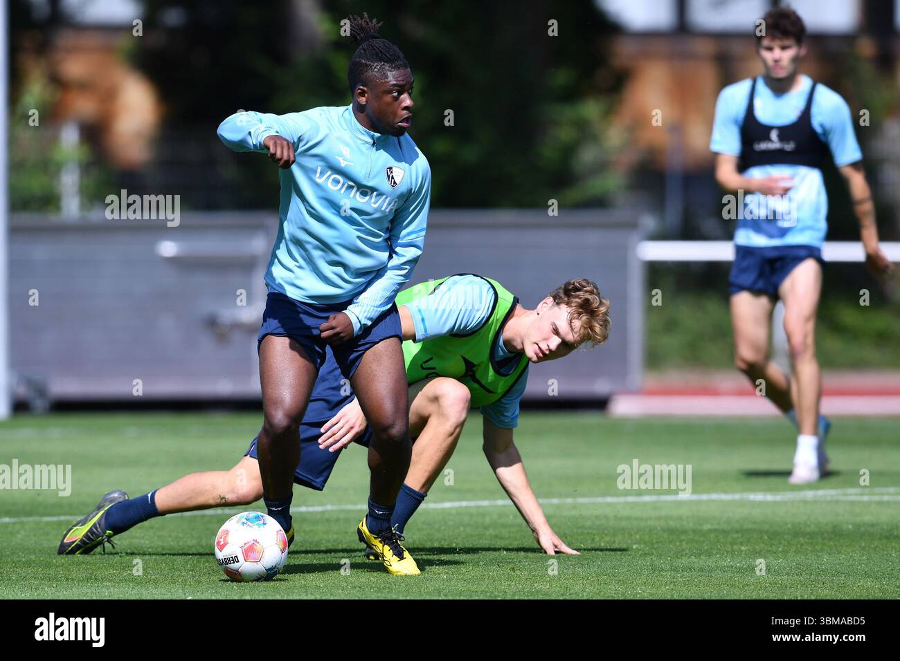 Bochum, Germany. 25th June, 2025. Fussball 2. Bundesliga ...