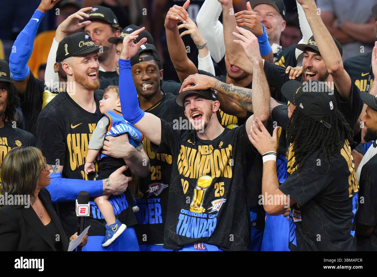 Oklahoma City Thunder guard Alex Caruso, center, celebrates with his ...