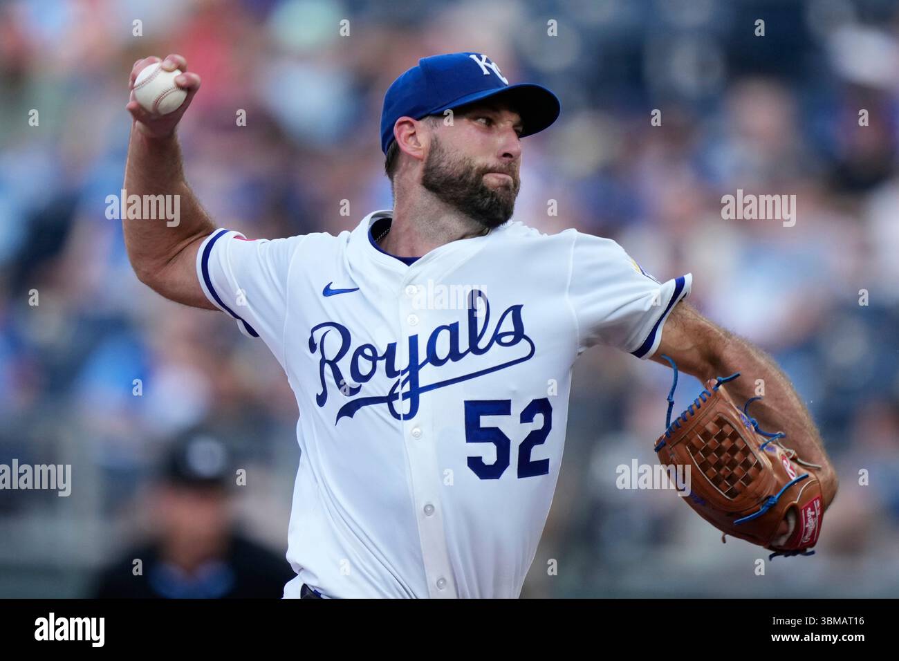 Kansas City Royals starting pitcher Michael Wacha throws during the ...