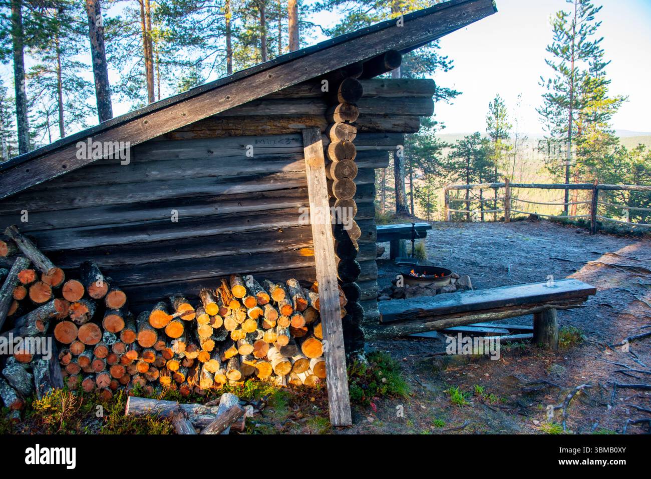 Log Cabin in Arctic Lapland Stock Photo - Alamy