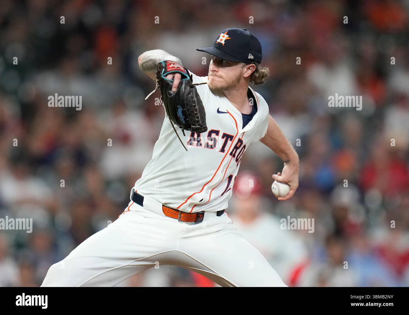 Houston Astros relief pitcher Josh Hader (71) pitches to Philadelphia ...