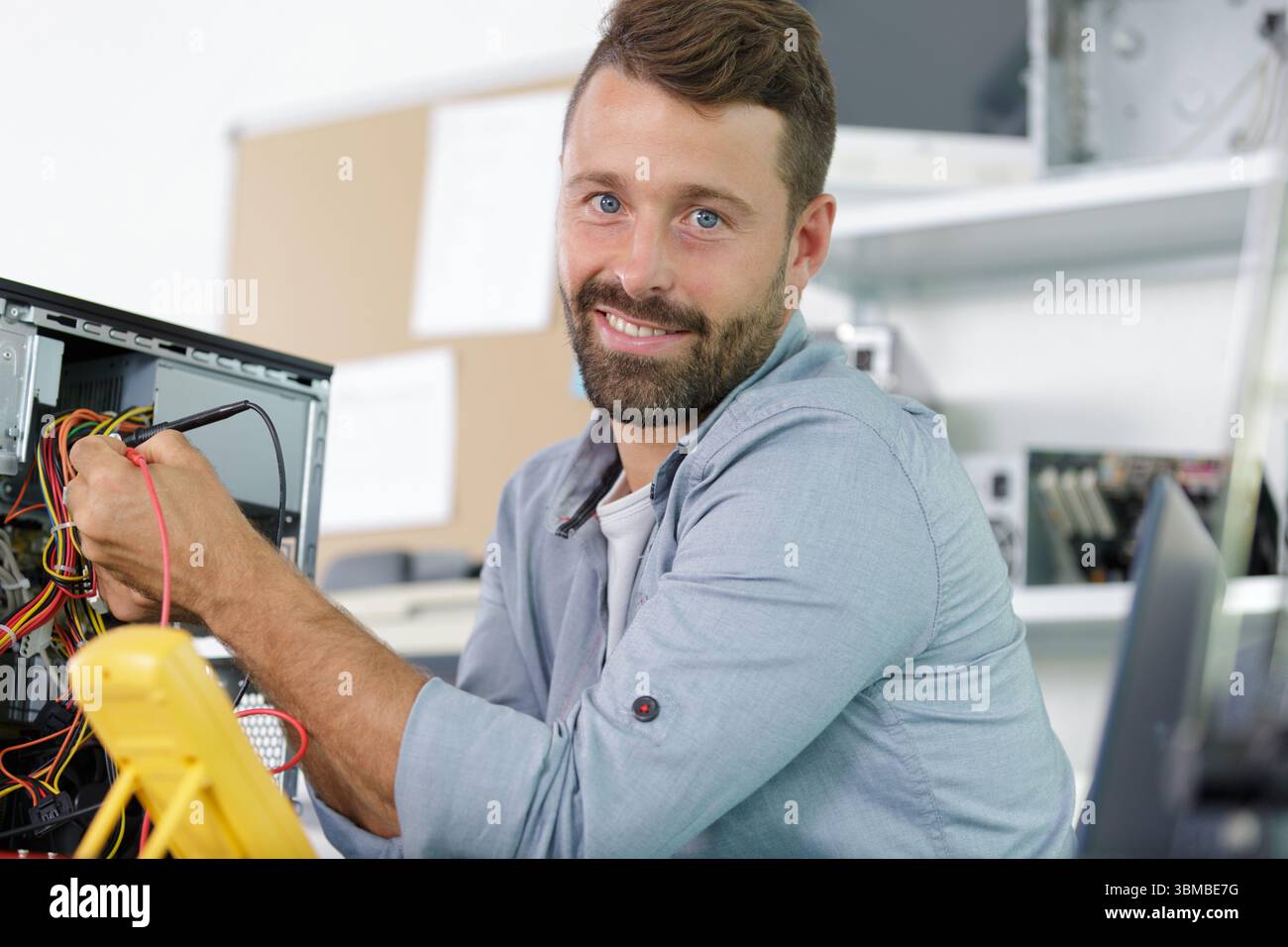 technician using voltage meter for voltage measurement Stock Photo - Alamy