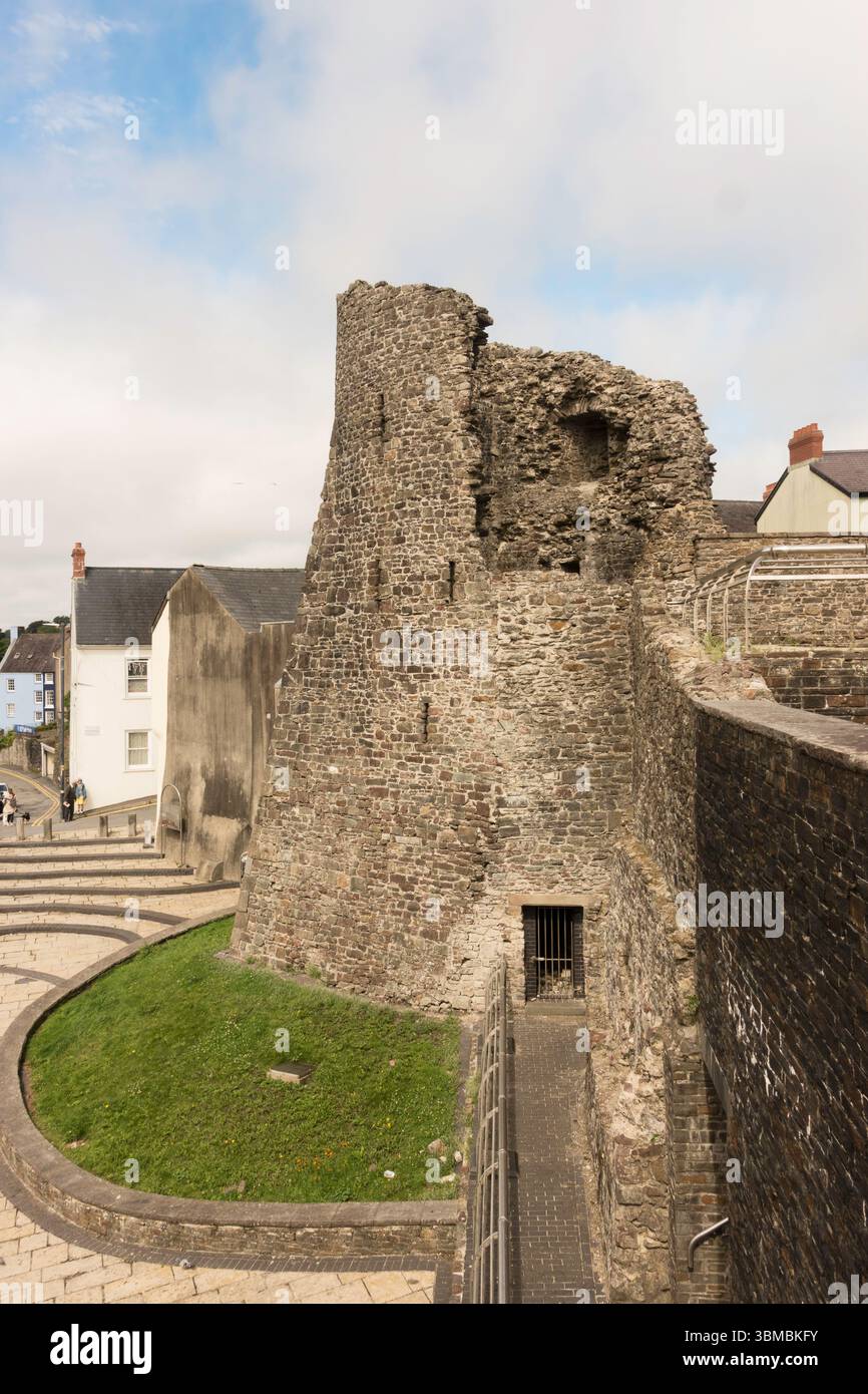 The ruins of Carmarthen castle, Wales, UK Stock Photo - Alamy
