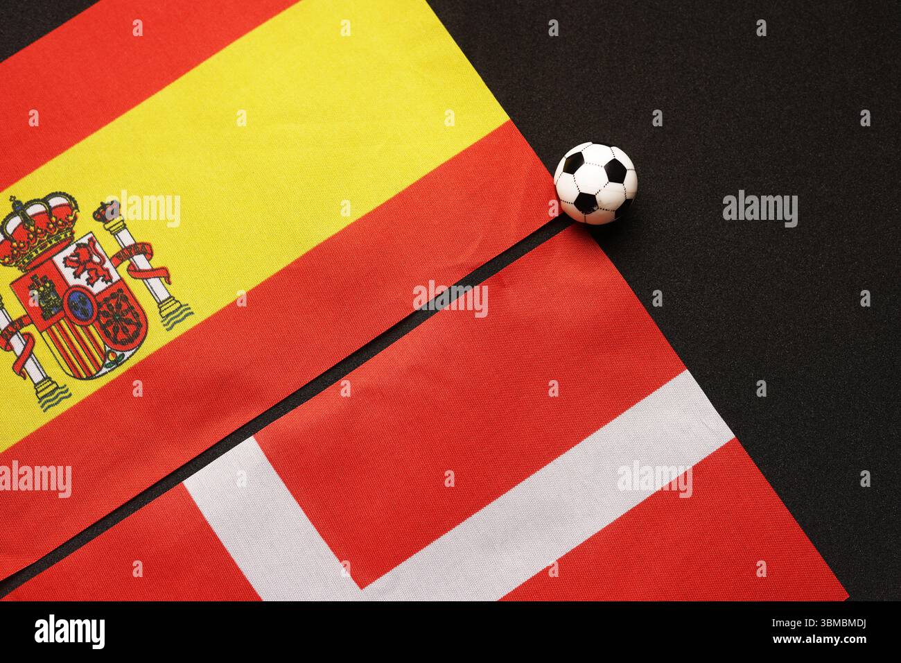 Denmark spain football hi-res stock photography and images - Alamy