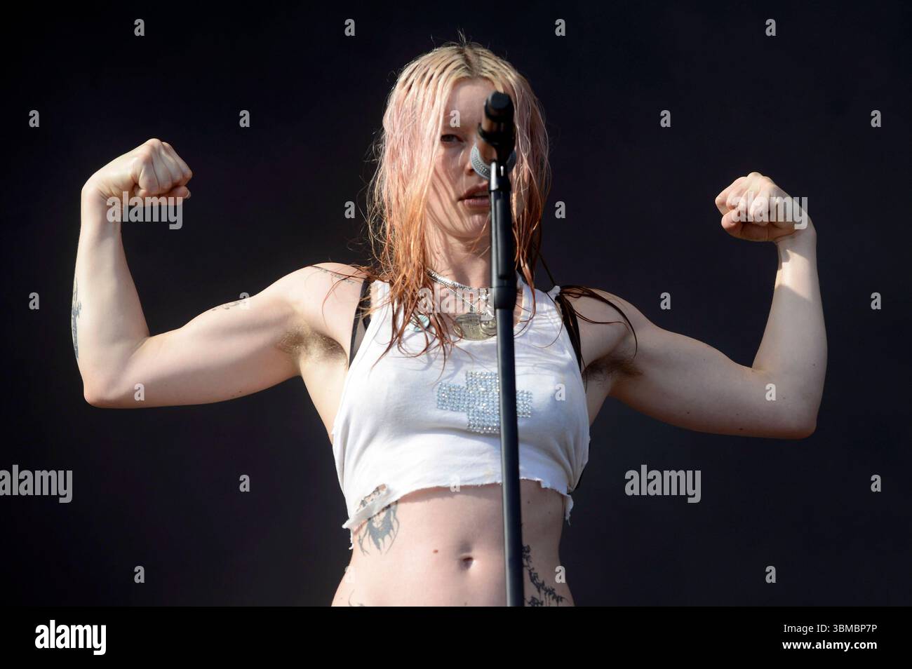 Wet Leg live auf dem 27. Hurricane Festival 2025 am Eichenring. Scheeßel, 21.06.2025 *** Wet Leg ...