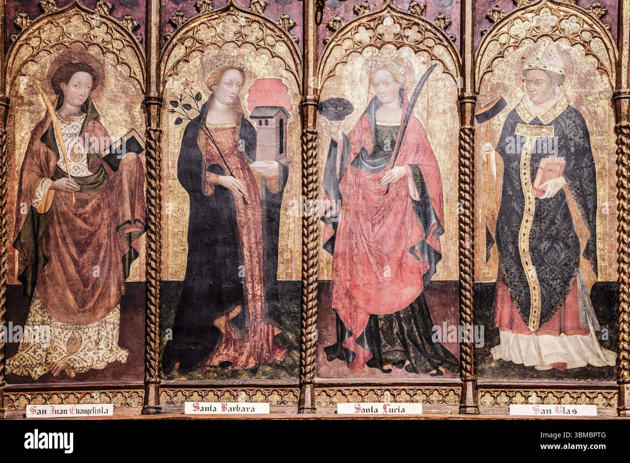 Retablo gotico del siglo XV, iglesia gotica de Santa Eulalia, siglos ...