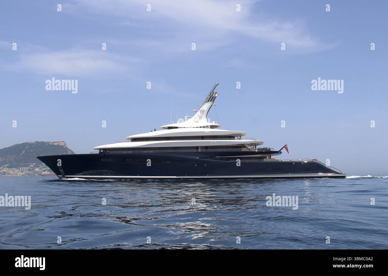 119 metre long motor yacht BREAKTHROUGH on her maiden voyage off ...