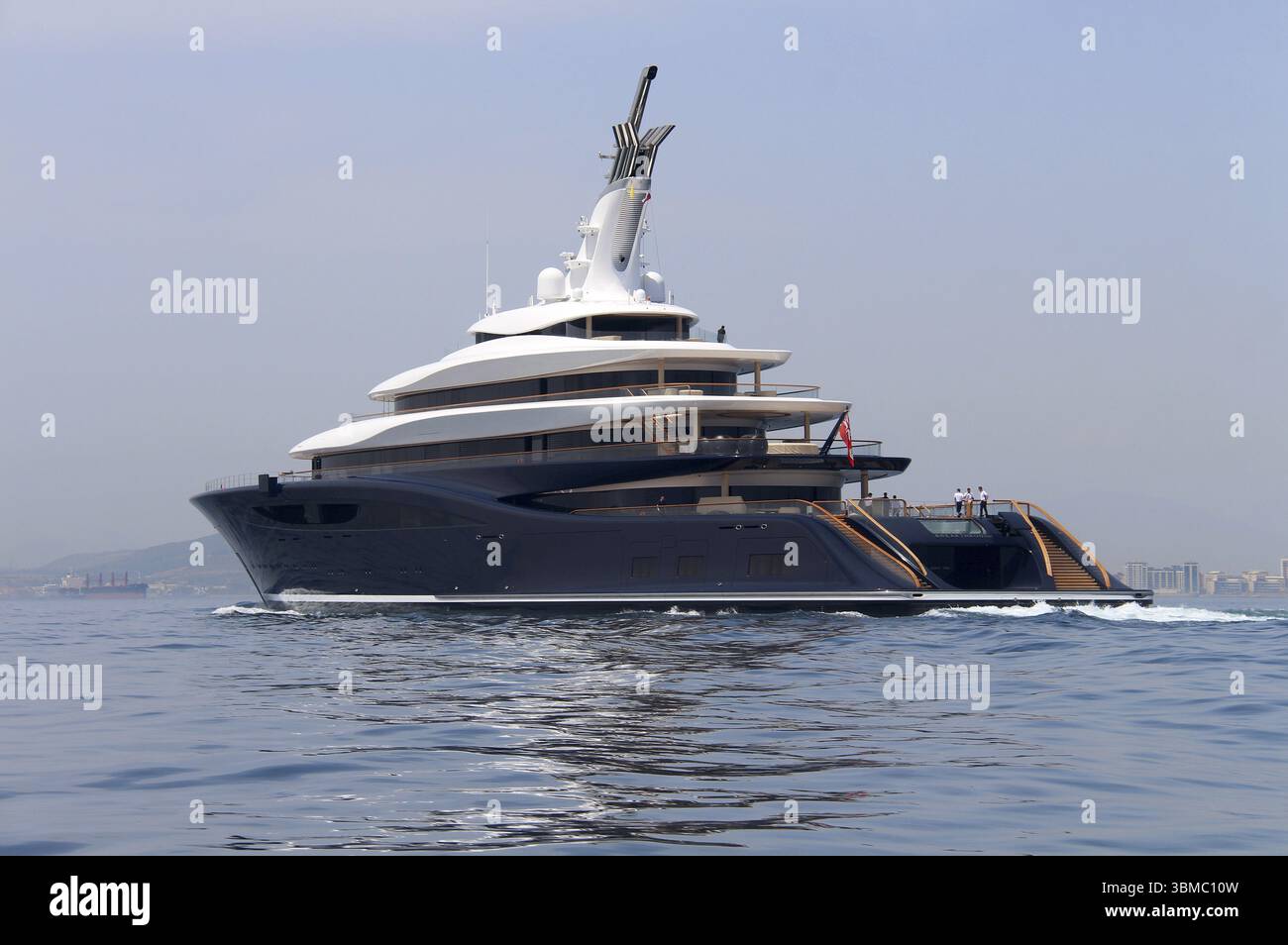 119 metre long motor yacht BREAKTHROUGH on her maiden voyage off ...