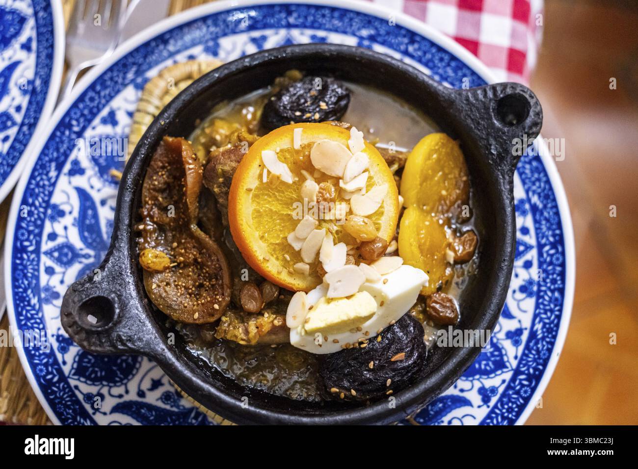 Moroccan Rif beef tagine, with figs, prunes, and plums, Tangier ...