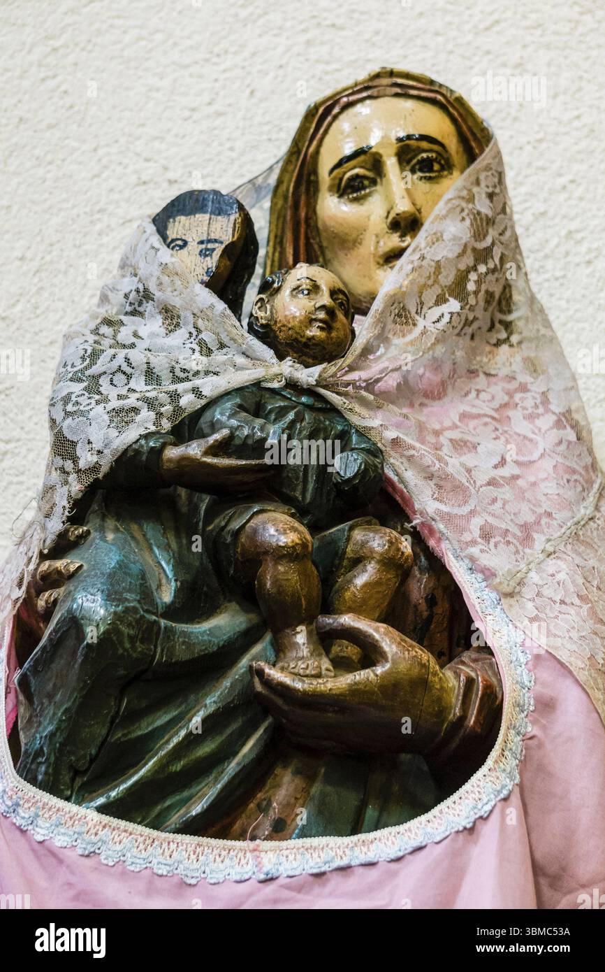 Virgin, Church of Santiago Apostol, 1547, Santiago Atitlan, Solola ...