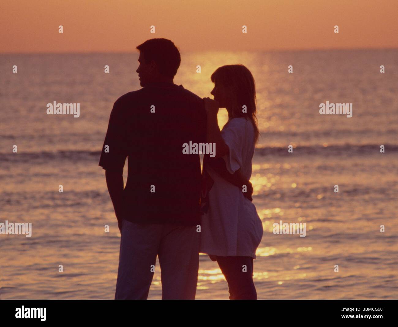 Ocean waves lit sunset hi-res stock photography and images - Alamy